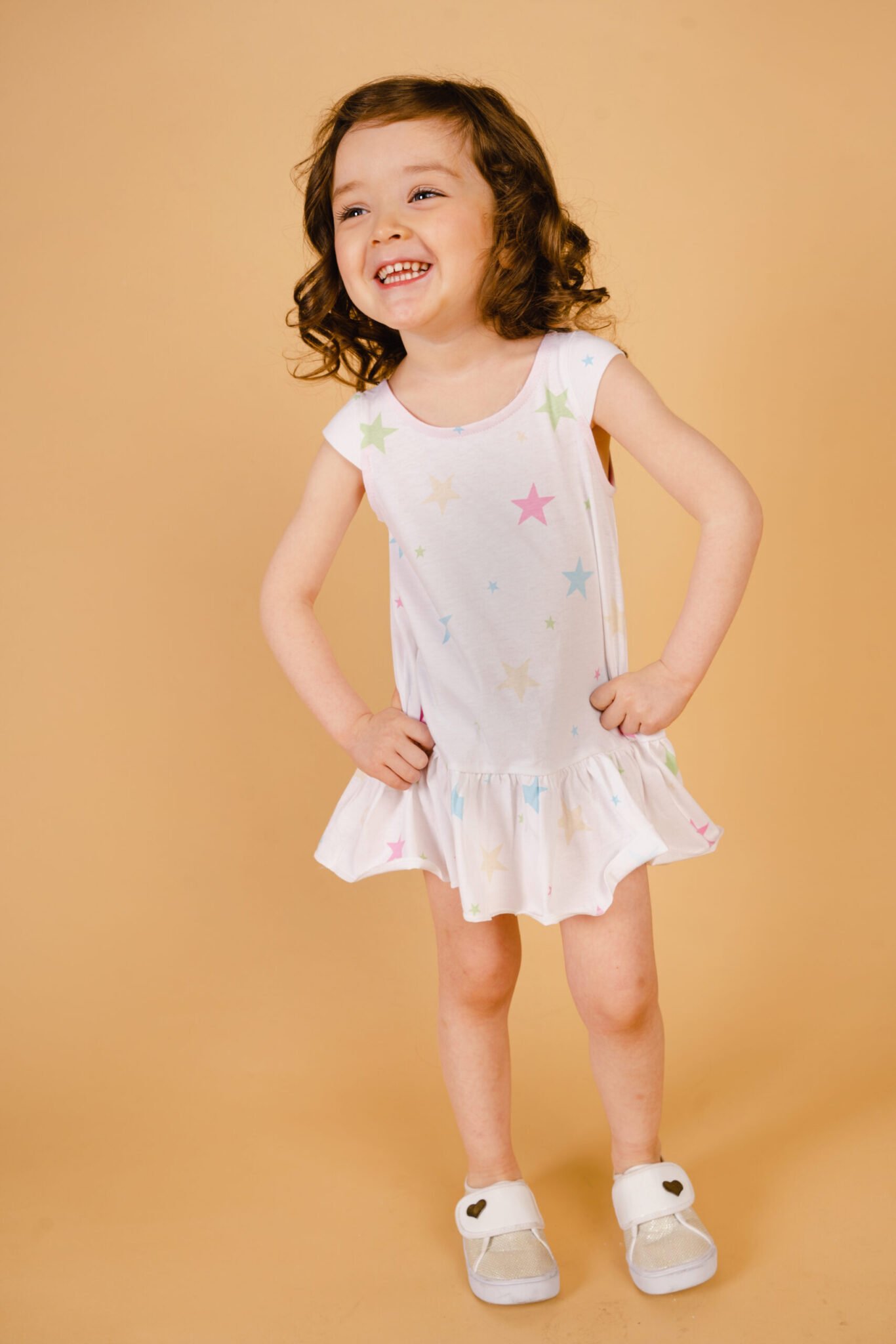 Vestidos de algodón estampados para nenas – Little Manny verano 2023 ...